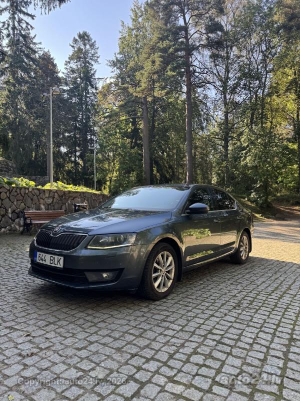 Grey Skoda Octavia 2014 in Tallinn, with an engine capacity of 1.20 L and mileage of 279 thousand km for 5499 €, photo 3 on AUTOMOTO.COM.LV