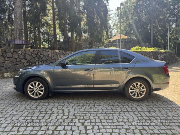 Grey Skoda Octavia 2014 in Tallinn, with an engine capacity of 1.20 L and mileage of 279 thousand km for 5499 €, photo 4 on AUTOMOTO.COM.LV