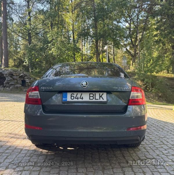 Grey Skoda Octavia 2014 in Tallinn, with an engine capacity of 1.20 L and mileage of 279 thousand km for 5499 €, photo 6 on AUTOMOTO.COM.LV