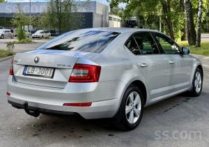 Pelēks Skoda Octavia 2014 Rīga, ar dzinēja tilpumu 1.60 L un nobraukumu 0 tūkst. km par 2890 €, foto 5 vietnē AUTOMOTO.COM.LV