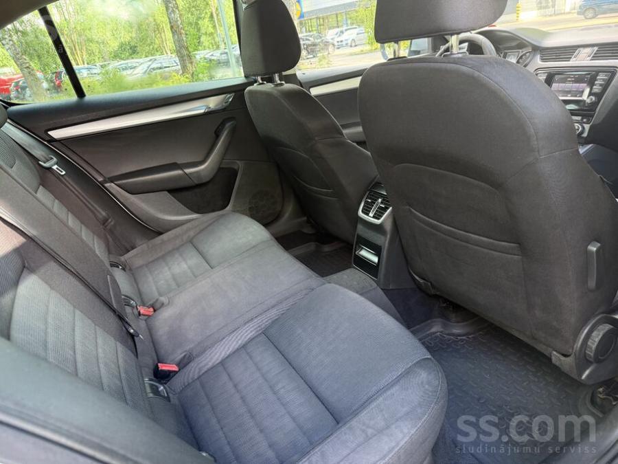 Pelēks Skoda Octavia 2014 Rīga, ar dzinēja tilpumu 1.60 L un nobraukumu 0 tūkst. km par 2890 €, foto 13 vietnē AUTOMOTO.COM.LV