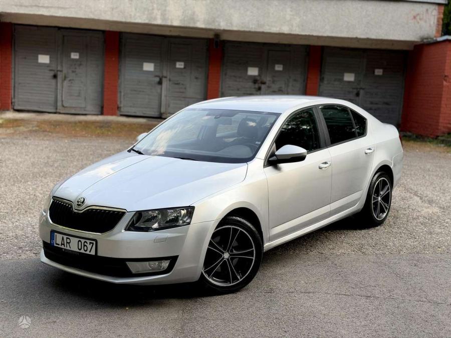 Grey Skoda Octavia 2014 in Vilnius, with an engine capacity of 0.00 L and mileage of 289 thousand km for 4400 €, photo 1 on AUTOMOTO.COM.LV