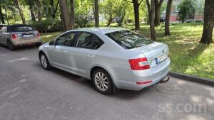 Pelēks Skoda Octavia 2014 Rīga, ar dzinēja tilpumu 1.40 L un nobraukumu 280 tūkst. km par 4840 €, foto 4 vietnē AUTOMOTO.COM.LV