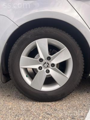 Grey Skoda Octavia 2014 in Riga, with an engine capacity of 1.60 L and mileage of 217 thousand km for 5650 €, photo 16 on AUTOMOTO.COM.LV