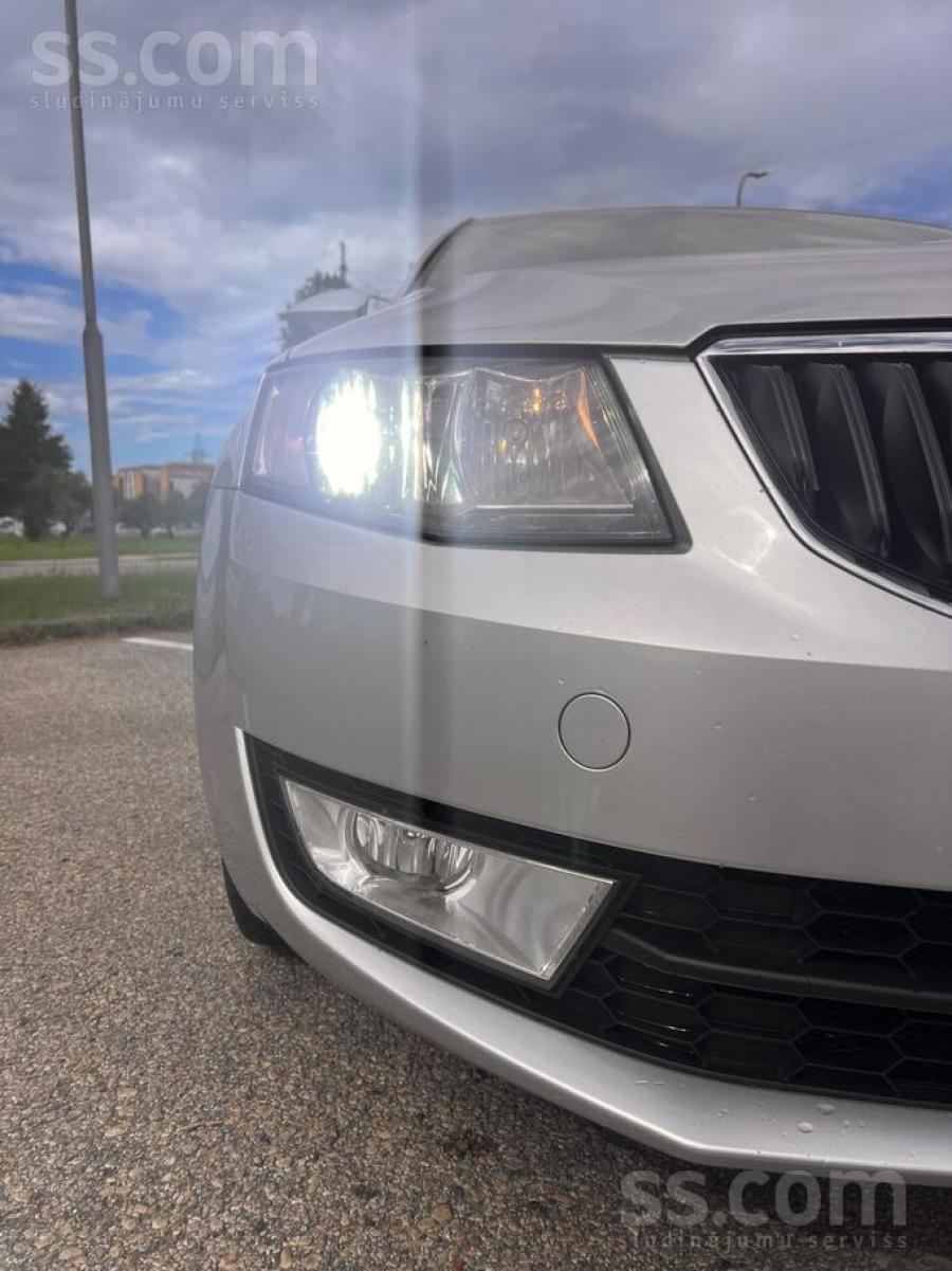 Grey Skoda Octavia 2014 in Riga, with an engine capacity of 1.60 L and mileage of 217 thousand km for 5650 €, photo 21 on AUTOMOTO.COM.LV