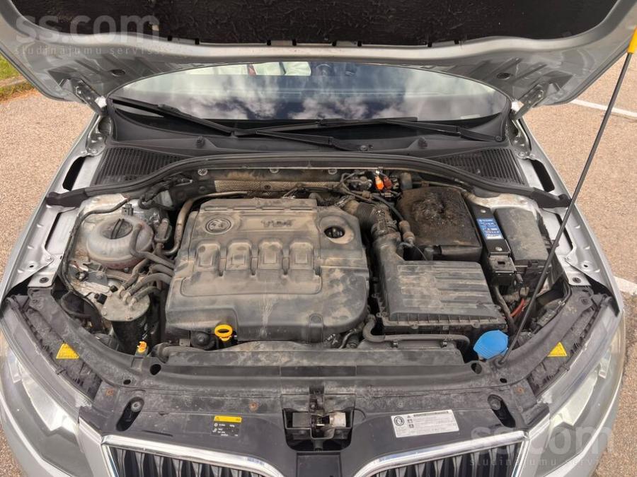 Grey Skoda Octavia 2014 in Riga, with an engine capacity of 1.60 L and mileage of 217 thousand km for 5650 €, photo 27 on AUTOMOTO.COM.LV