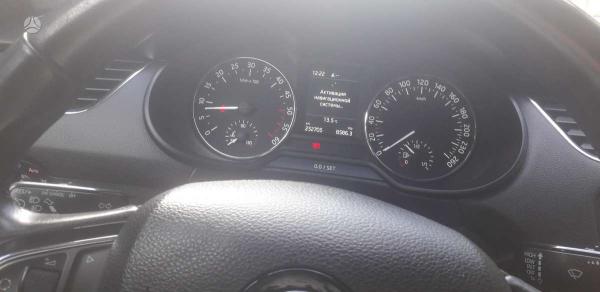 Grey Skoda Octavia 2014 in Kaunas, with an engine capacity of 1.60 L and mileage of 253 thousand km for 6000 €, photo 8 on AUTOMOTO.COM.LV