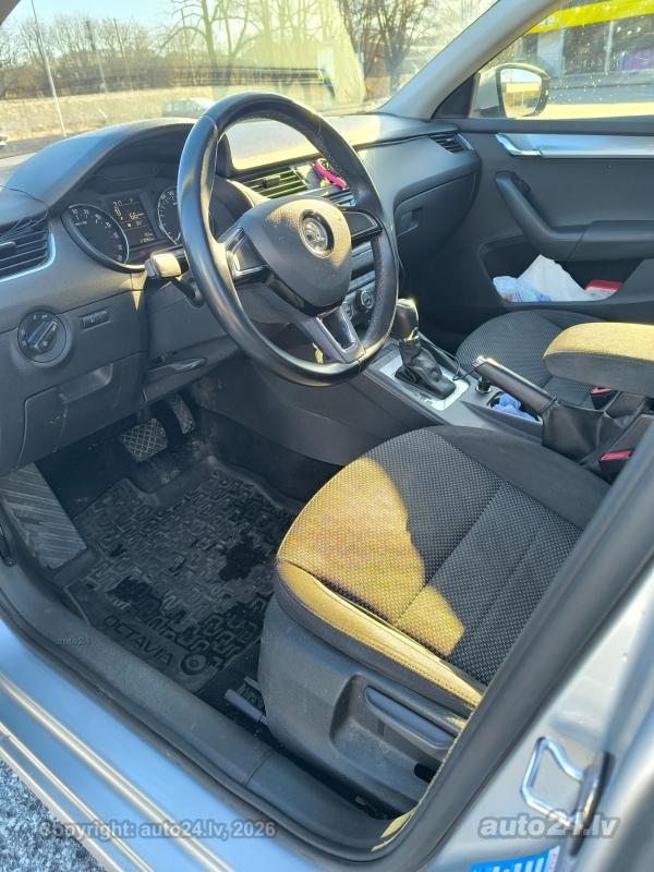 Pelēks Skoda Octavia 2015 Tallina, ar dzinēja tilpumu 1.60 L un nobraukumu 213 tūkst. km par 6500 €, foto 6 vietnē AUTOMOTO.COM.LV