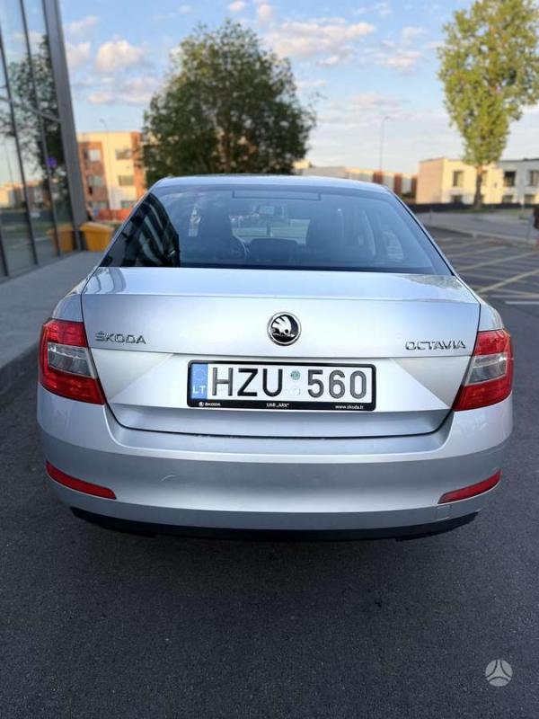 Grey Skoda Octavia 2015 in Vilnius, with an engine capacity of 1.60 L and mileage of 188 thousand km for 7700 €, photo 7 on AUTOMOTO.COM.LV