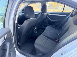 Grey Skoda Octavia 2015 in Vilnius, with an engine capacity of 1.60 L and mileage of 188 thousand km for 7700 €, photo 14 on AUTOMOTO.COM.LV