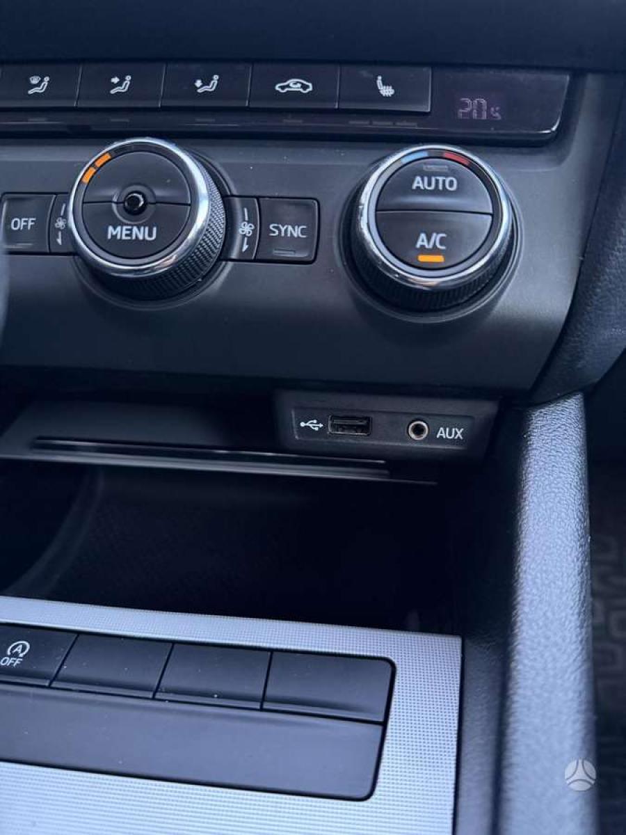 Grey Skoda Octavia 2015 in Vilnius, with an engine capacity of 1.60 L and mileage of 188 thousand km for 7700 €, photo 17 on AUTOMOTO.COM.LV