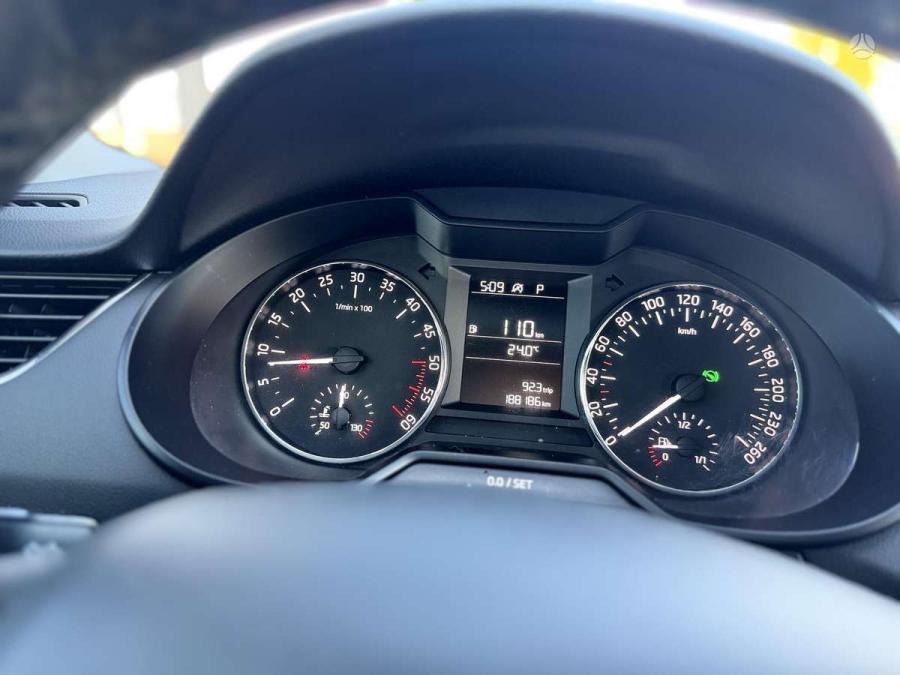 Grey Skoda Octavia 2015 in Vilnius, with an engine capacity of 1.60 L and mileage of 188 thousand km for 7700 €, photo 18 on AUTOMOTO.COM.LV