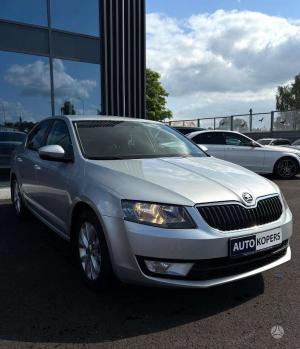 Pelēks Skoda Octavia 2015 Kauņa, ar dzinēja tilpumu 1.40 L un nobraukumu 143 tūkst. km par 8500 €, foto  vietnē AUTOMOTO.COM.LV
