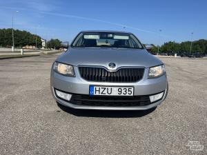 Pelēks Skoda Octavia 2015 Kauņa, ar dzinēja tilpumu 1.60 L un nobraukumu 287 tūkst. km par 4100 €, foto 4 vietnē AUTOMOTO.COM.LV