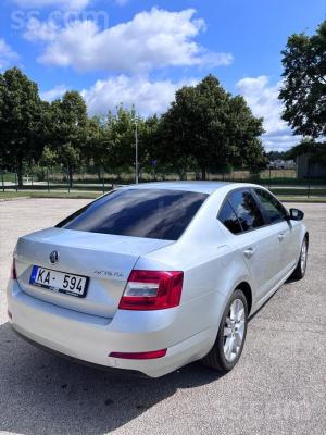 Pelēks Skoda Octavia 2015 Rīga, ar dzinēja tilpumu 2.00 L un nobraukumu 182 tūkst. km par 8490 €, foto 6 vietnē AUTOMOTO.COM.LV