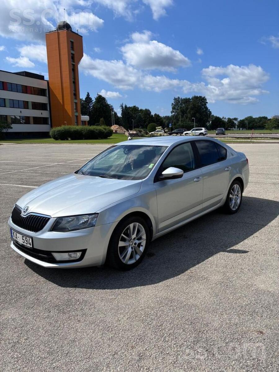 Pelēks Skoda Octavia 2015 Rīga, ar dzinēja tilpumu 2.00 L un nobraukumu 182 tūkst. km par 8490 €, foto 12 vietnē AUTOMOTO.COM.LV