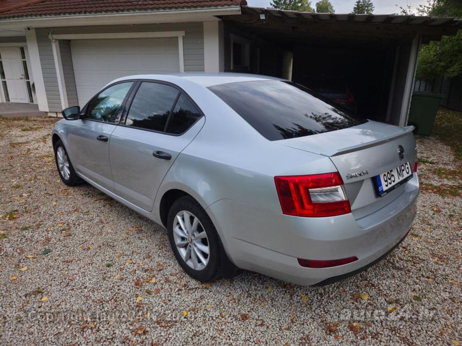 Grey Skoda Octavia 2015 in Rakvere, with an engine capacity of 1.20 L and mileage of 208 thousand km for 6000 €, photo 6 on AUTOMOTO.COM.LV