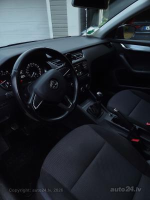 Grey Skoda Octavia 2015 in Rakvere, with an engine capacity of 1.20 L and mileage of 208 thousand km for 6000 €, photo 8 on AUTOMOTO.COM.LV
