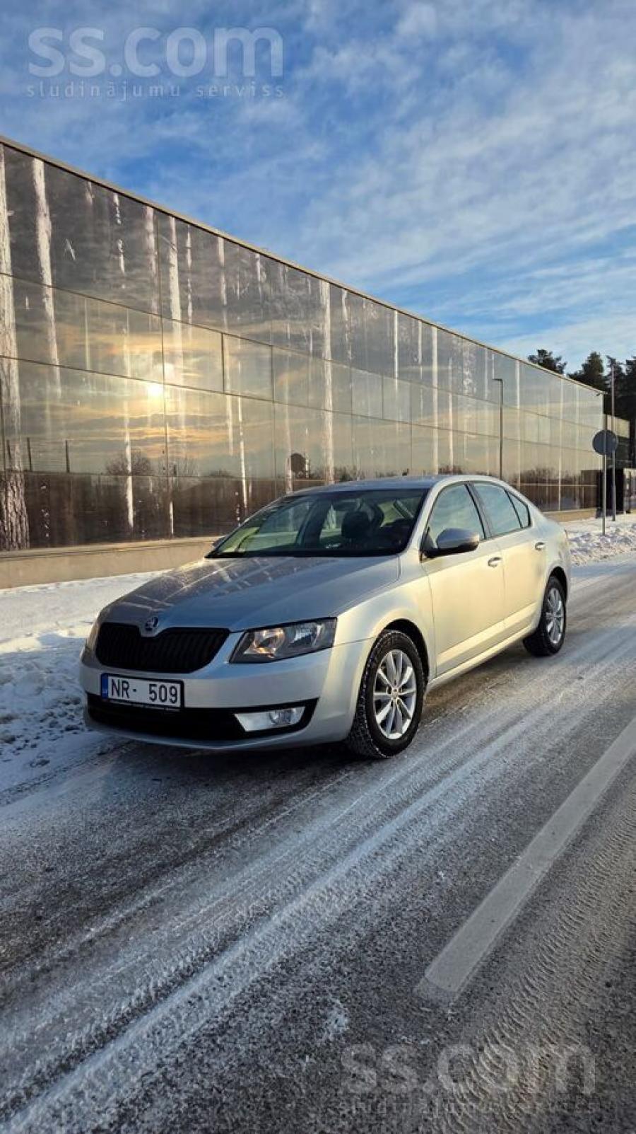 Pelēks Skoda Octavia 2016 Rīga, ar dzinēja tilpumu 1.60 L un nobraukumu 285 tūkst. km par 7900 €, foto 1 vietnē AUTOMOTO.COM.LV
