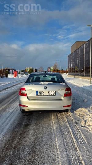 Pelēks Skoda Octavia 2016 Rīga, ar dzinēja tilpumu 1.60 L un nobraukumu 285 tūkst. km par 7900 €, foto 4 vietnē AUTOMOTO.COM.LV