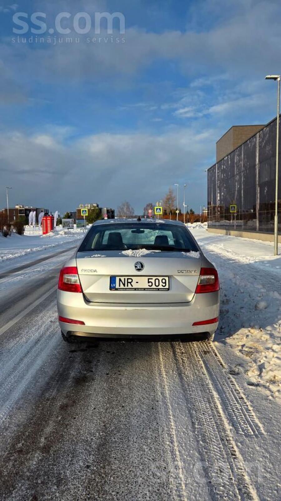 Pelēks Skoda Octavia 2016 Rīga, ar dzinēja tilpumu 1.60 L un nobraukumu 285 tūkst. km par 7900 €, foto 4 vietnē AUTOMOTO.COM.LV