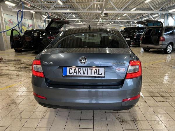 Pelēks Skoda Octavia 2016 Viļņa, ar dzinēja tilpumu 2.00 L un nobraukumu 240 tūkst. km par 6750 €, foto 6 vietnē AUTOMOTO.COM.LV