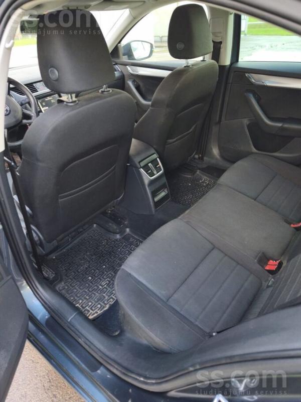 Pelēks Skoda Octavia 2016 Rīga, ar dzinēja tilpumu 1.60 L un nobraukumu 254 tūkst. km par 5000 €, foto 8 vietnē AUTOMOTO.COM.LV