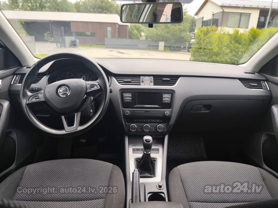 Pelēks Skoda Octavia 2016 Tallina, ar dzinēja tilpumu 1.40 L un nobraukumu 212 tūkst. km par 7600 €, foto 8 vietnē AUTOMOTO.COM.LV