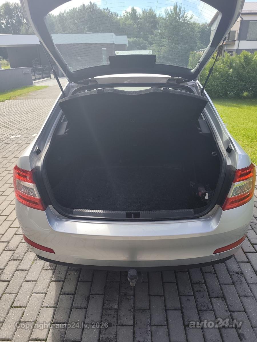 Pelēks Skoda Octavia 2016 Tallina, ar dzinēja tilpumu 1.40 L un nobraukumu 212 tūkst. km par 7600 €, foto 11 vietnē AUTOMOTO.COM.LV