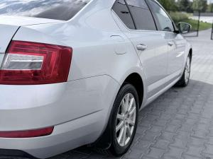 Pelēks Skoda Octavia 2016 Viļņa, ar dzinēja tilpumu 1.40 L un nobraukumu 236 tūkst. km par 6500 €, foto 9 vietnē AUTOMOTO.COM.LV