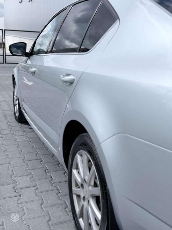 Grey Skoda Octavia 2016 in Vilnius, with an engine capacity of 1.40 L and mileage of 236 thousand km for 6500 €, photo 9 on AUTOMOTO.COM.LV