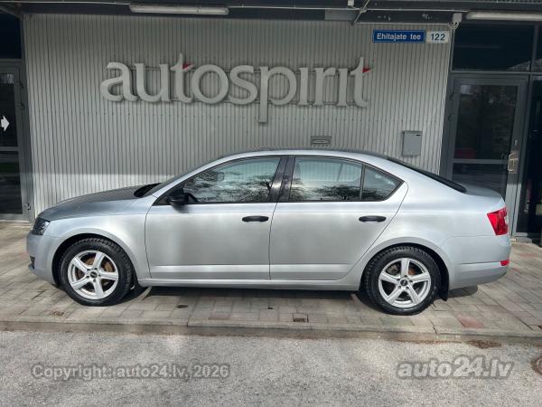 Pelēks Skoda Octavia 2017 Tallina, ar dzinēja tilpumu 1.20 L un nobraukumu 182 tūkst. km par 6990 €, foto 2 vietnē AUTOMOTO.COM.LV