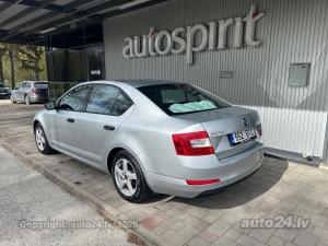 Grey Skoda Octavia 2017 in Tallinn, with an engine capacity of 1.20 L and mileage of 182 thousand km for 6990 €, photo 4 on AUTOMOTO.COM.LV
