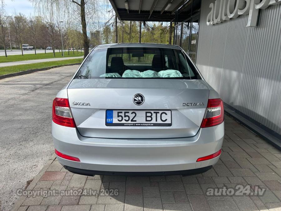 Grey Skoda Octavia 2017 in Tallinn, with an engine capacity of 1.20 L and mileage of 182 thousand km for 6990 €, photo 6 on AUTOMOTO.COM.LV