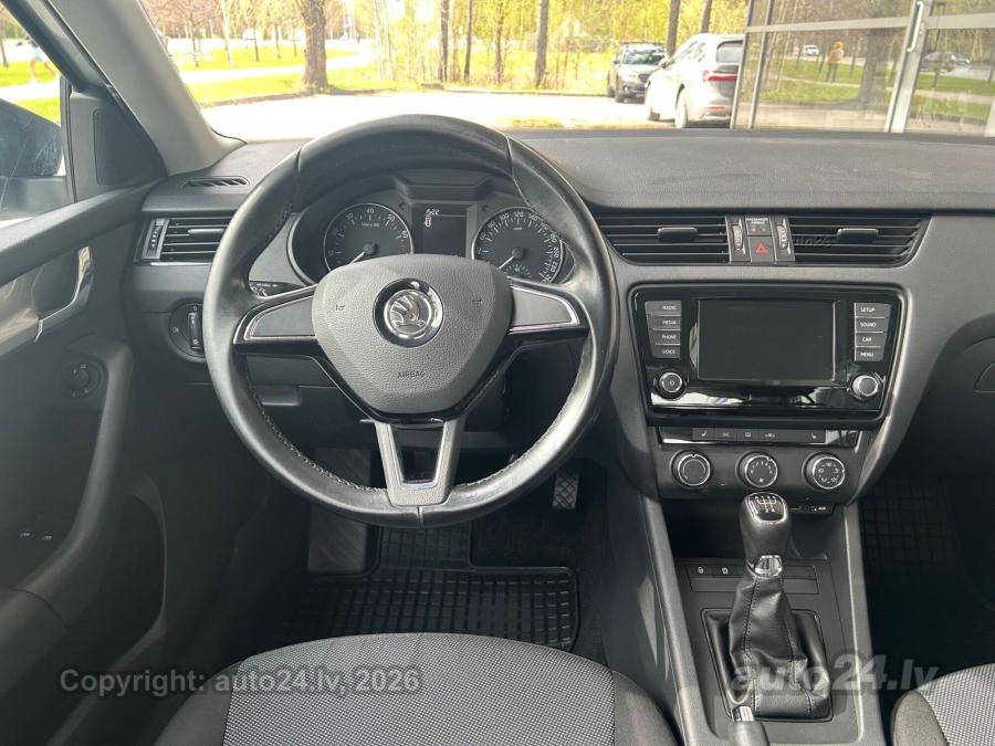 Grey Skoda Octavia 2017 in Tallinn, with an engine capacity of 1.20 L and mileage of 182 thousand km for 6990 €, photo 9 on AUTOMOTO.COM.LV
