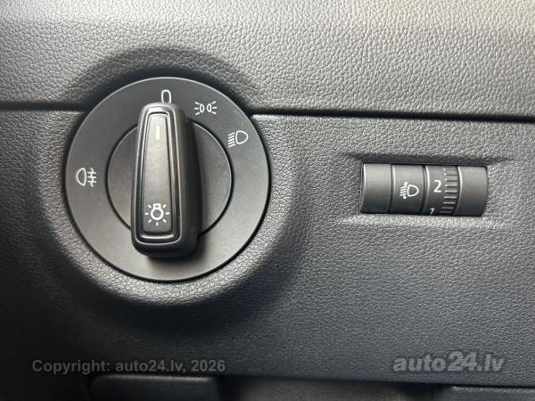 Pelēks Skoda Octavia 2017 Tallina, ar dzinēja tilpumu 1.20 L un nobraukumu 182 tūkst. km par 6990 €, foto 10 vietnē AUTOMOTO.COM.LV