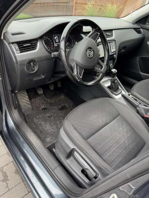 Grey Skoda Octavia 2017 in Vilnius, with an engine capacity of 1.60 L and mileage of 328 thousand km for 6500 €, photo 21 on AUTOMOTO.COM.LV