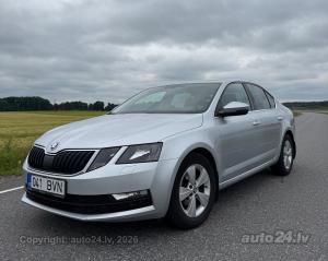 Grey Skoda Octavia 2017 in Tallinn, with an engine capacity of 1.60 L and mileage of 197 thousand km for 10990 €, photo 5 on AUTOMOTO.COM.LV