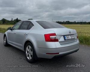 Grey Skoda Octavia 2017 in Tallinn, with an engine capacity of 1.60 L and mileage of 197 thousand km for 10990 €, photo 8 on AUTOMOTO.COM.LV