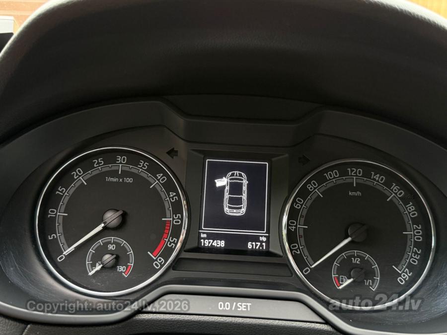 Grey Skoda Octavia 2017 in Tallinn, with an engine capacity of 1.60 L and mileage of 197 thousand km for 10990 €, photo 15 on AUTOMOTO.COM.LV