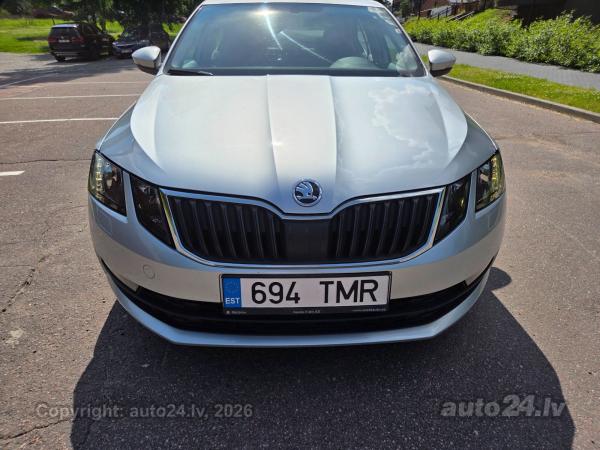 Grey Skoda Octavia 2017 in Tallinn, with an engine capacity of 1.80 L and mileage of 234 thousand km for 7999 €, photo 8 on AUTOMOTO.COM.LV
