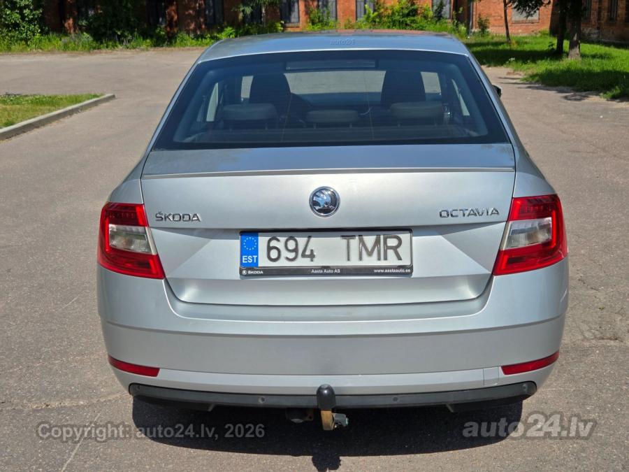 Pelēks Skoda Octavia 2017 Tallina, ar dzinēja tilpumu 1.80 L un nobraukumu 234 tūkst. km par 7999 €, foto 5 vietnē AUTOMOTO.COM.LV