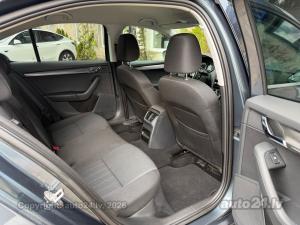 Pelēks Skoda Octavia 2017 Tallina, ar dzinēja tilpumu 1.40 L un nobraukumu 130 tūkst. km par 10990 €, foto 9 vietnē AUTOMOTO.COM.LV