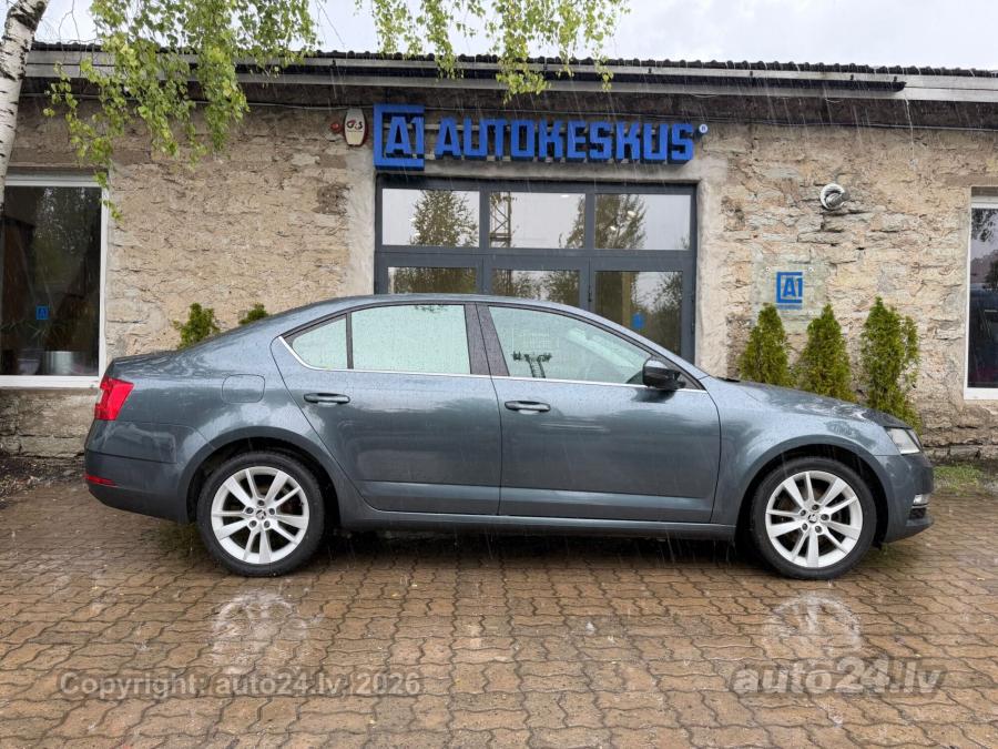 Pelēks Skoda Octavia 2017 Tallina, ar dzinēja tilpumu 1.40 L un nobraukumu 130 tūkst. km par 10990 €, foto 16 vietnē AUTOMOTO.COM.LV