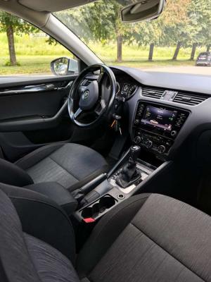 Grey Skoda Octavia 2017 in Vilnius, with an engine capacity of 1.60 L and mileage of 172 thousand km for 10999 €, photo 13 on AUTOMOTO.COM.LV