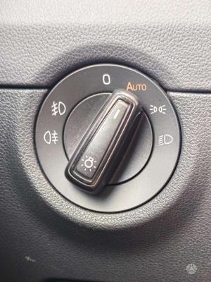 Grey Skoda Octavia 2017 in Vilnius, with an engine capacity of 1.60 L and mileage of 172 thousand km for 10999 €, photo 16 on AUTOMOTO.COM.LV