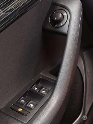 Grey Skoda Octavia 2017 in Vilnius, with an engine capacity of 1.60 L and mileage of 172 thousand km for 10999 €, photo 20 on AUTOMOTO.COM.LV