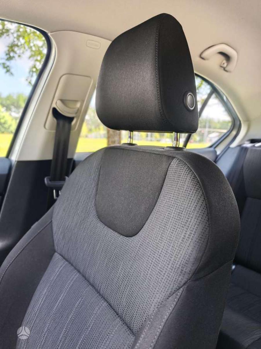 Grey Skoda Octavia 2017 in Vilnius, with an engine capacity of 1.60 L and mileage of 172 thousand km for 10999 €, photo 21 on AUTOMOTO.COM.LV