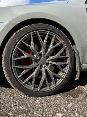 Grey Skoda Octavia 2017 in Tallinn, with an engine capacity of 2.00 L and mileage of 294 thousand km for 12990 €, photo 12 on AUTOMOTO.COM.LV