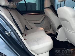 Серый Шкода Октавия 2017 в Рига, объемом двигателя 1.80 л и пробегом 256 тыс. км за 9950 €, фото 12 на AUTOMOTO.COM.LV